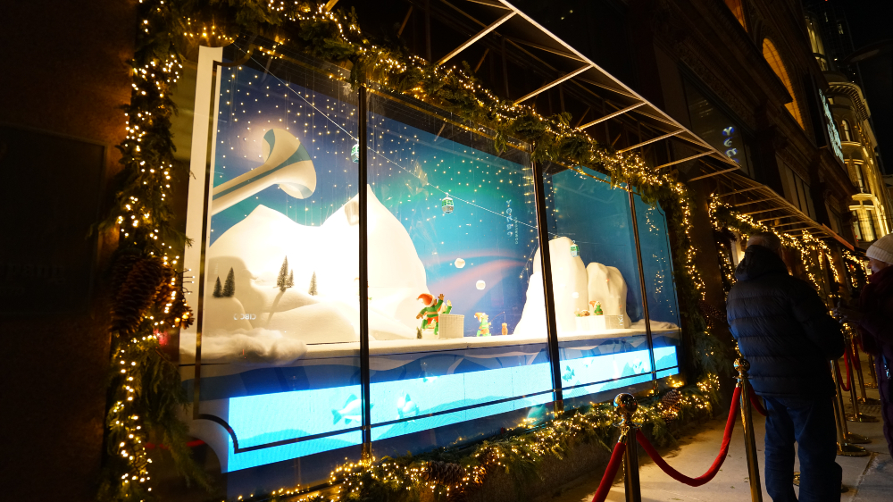 Toronto’s iconic holiday windows drive earned media for Mars » Media in ...