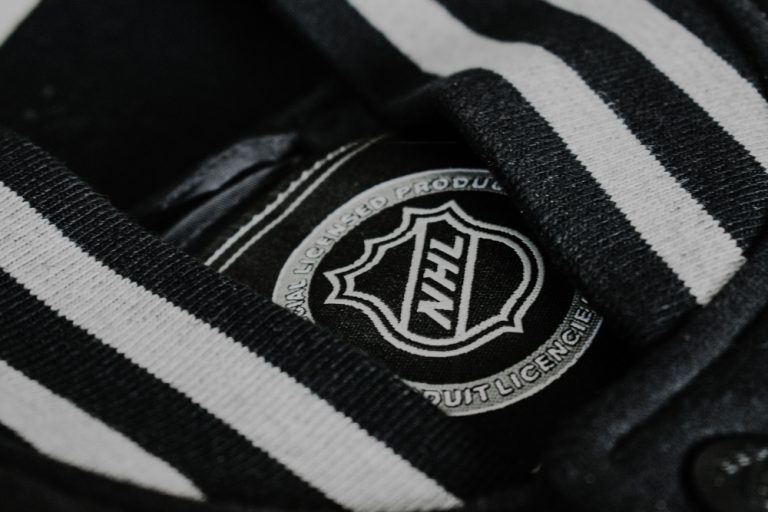 P&G signs multi-year, multi-brand deal with NHL Canada » Media in Canada